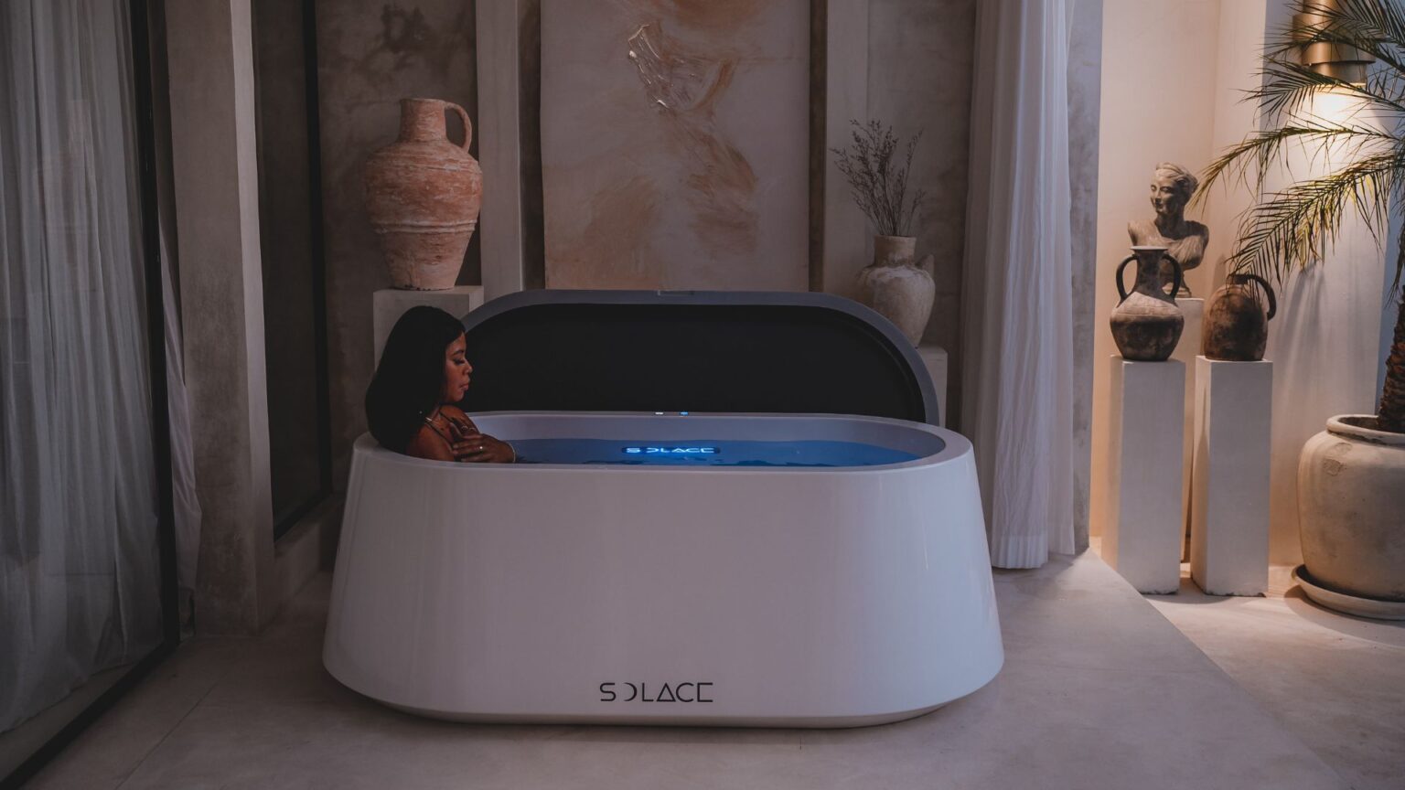 How Solace Ice Baths Elevate Mood & Mental Clarity - Sun Stream Saunas